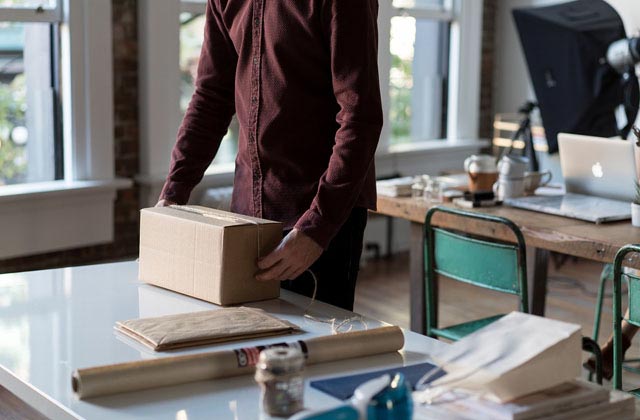 Express Pick Up Logistics | Mail